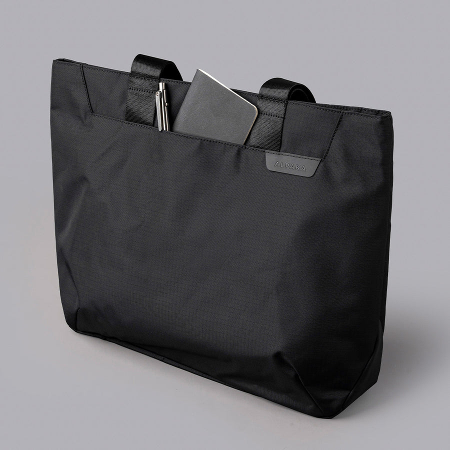 Elements Tote (M)