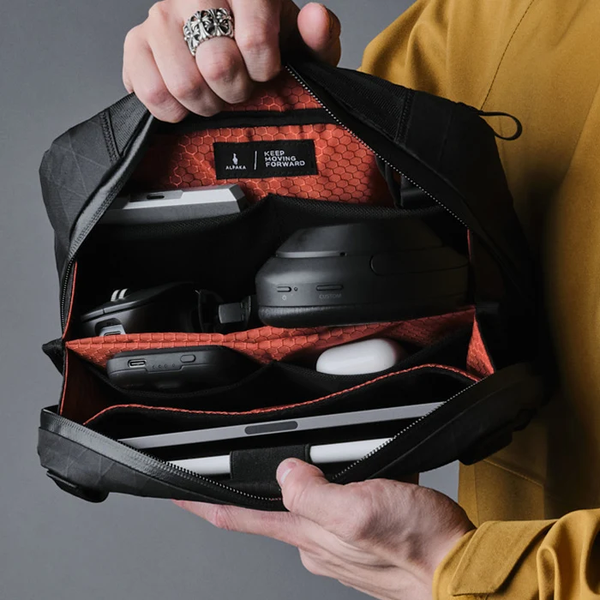 Elements Tech Case Max