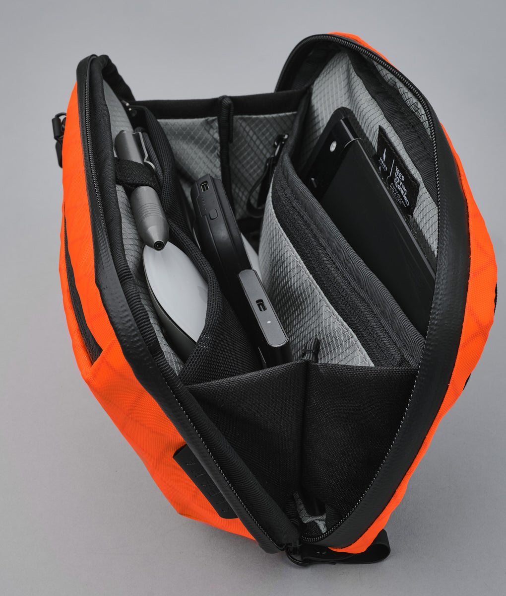 Elements Tech Case Mini